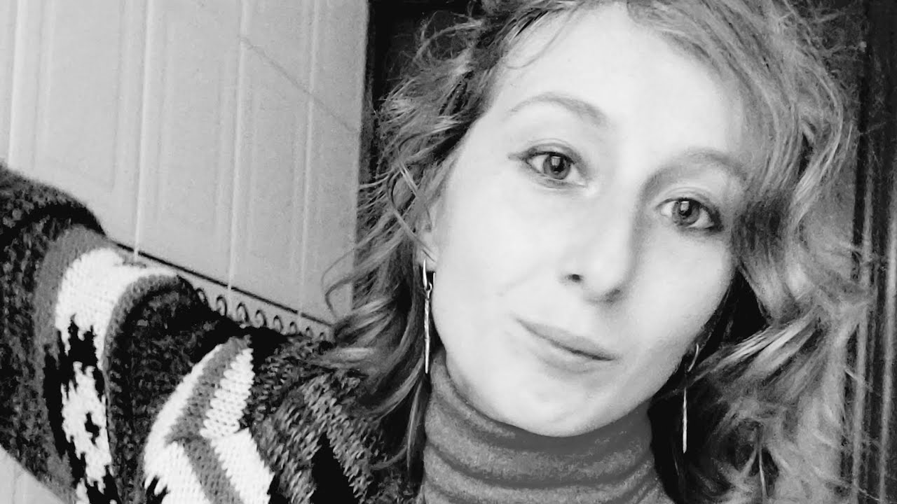 What does it mean to be a Spoonie? Chronic Illness & Spoon Theory - YouTube