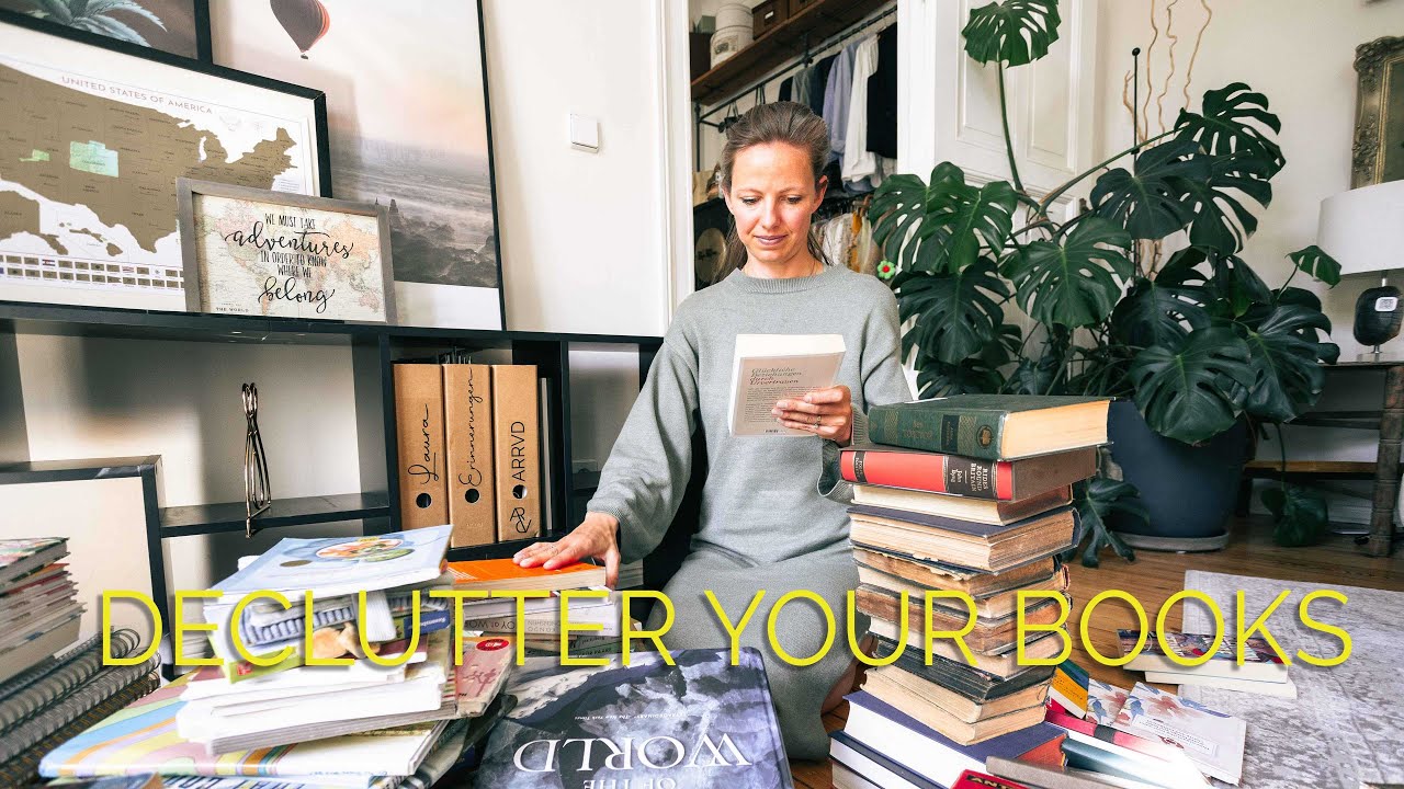 17 tips to DECLUTTER and ORGANIZE your bookshelf! #happyorganizing ...
