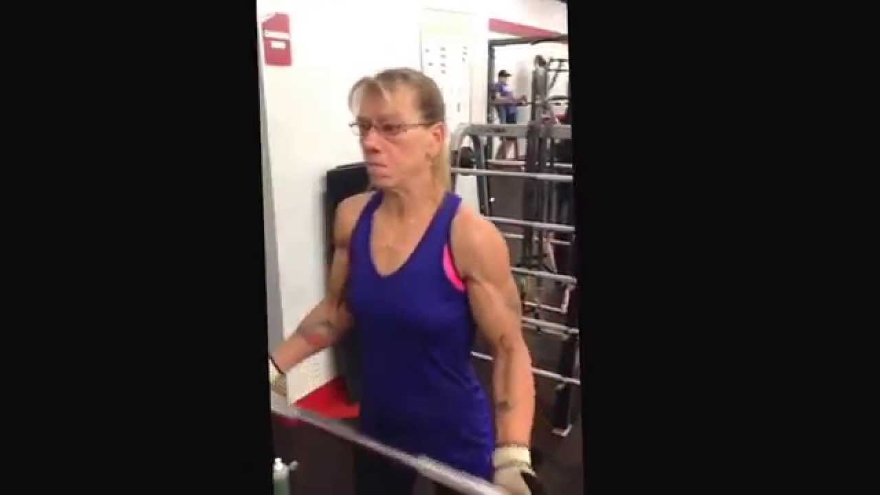 Wide BB curls. Crazy splits - YouTube