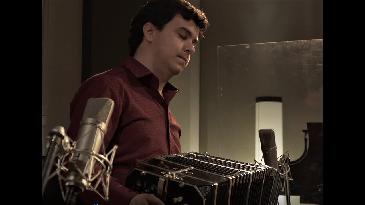 Sobre un estudio de Ariel Ramírez - Joaquín Benítez, Martha Humbert ...