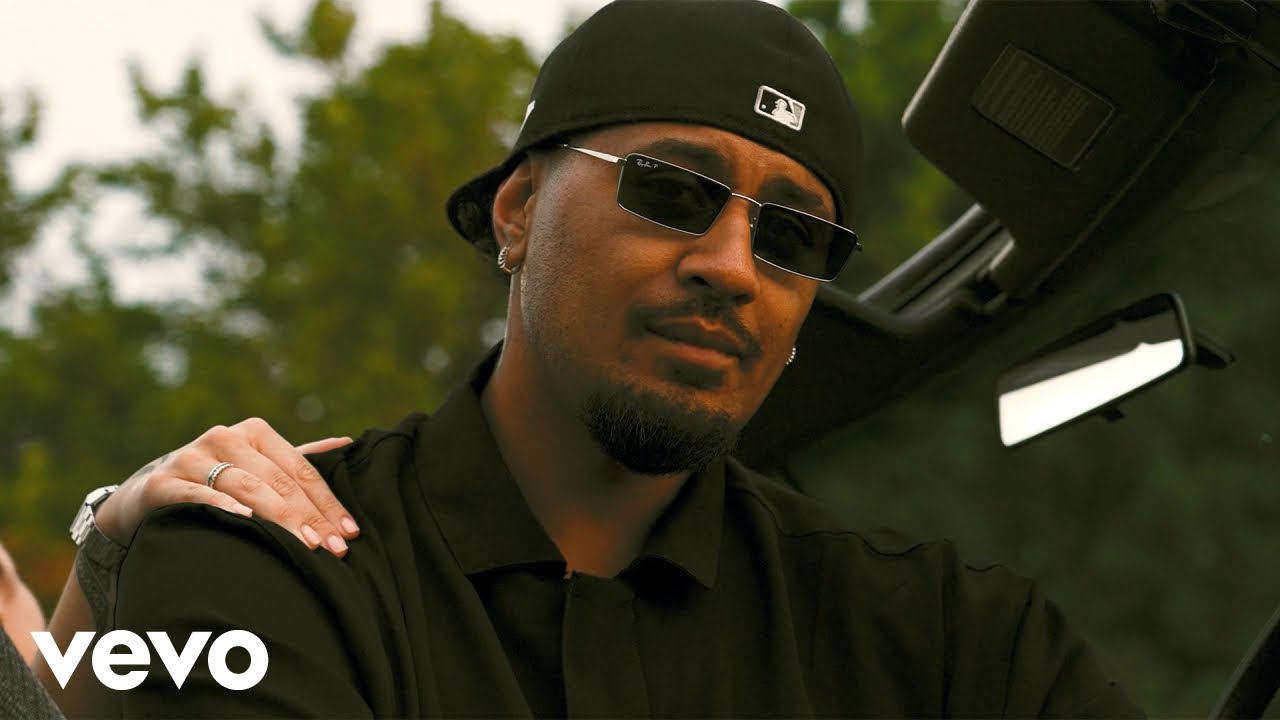 Victor J Sefo - A VIBE (Official Music Video) - YouTube