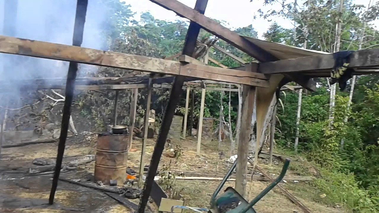 Dans L'ININI(1) - YouTube