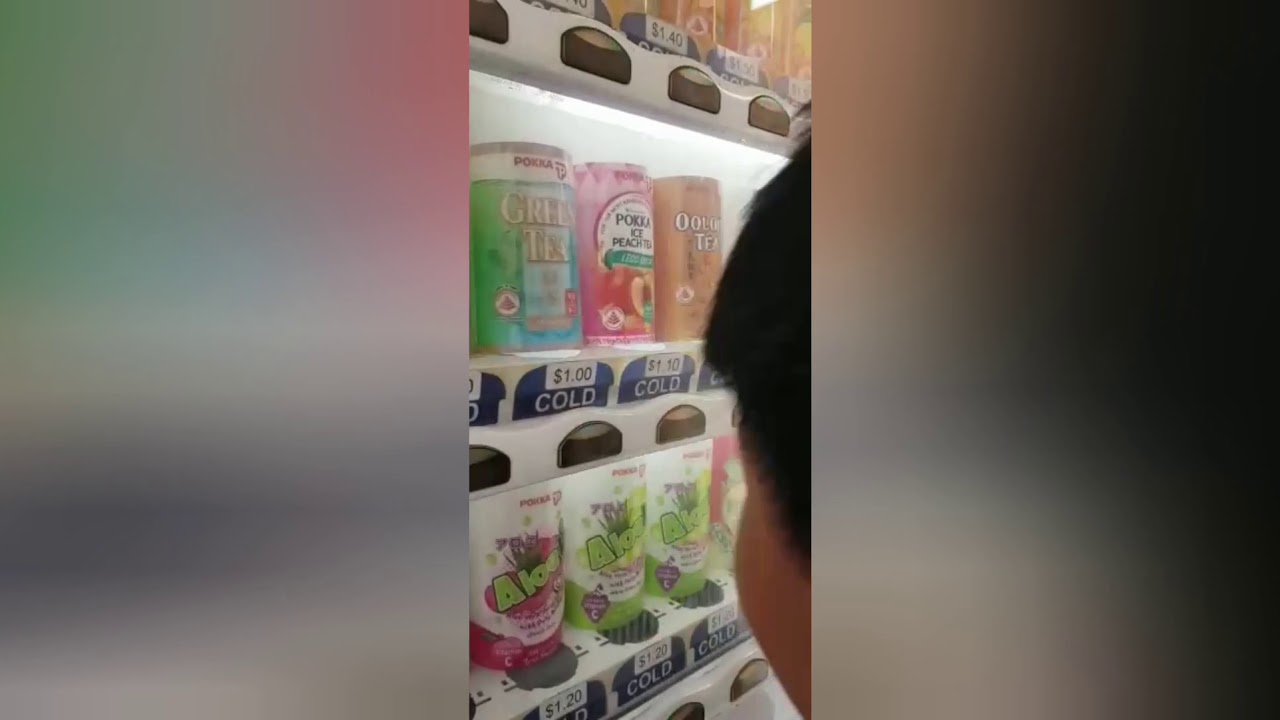 How it feels to chew 5 gum - YouTube