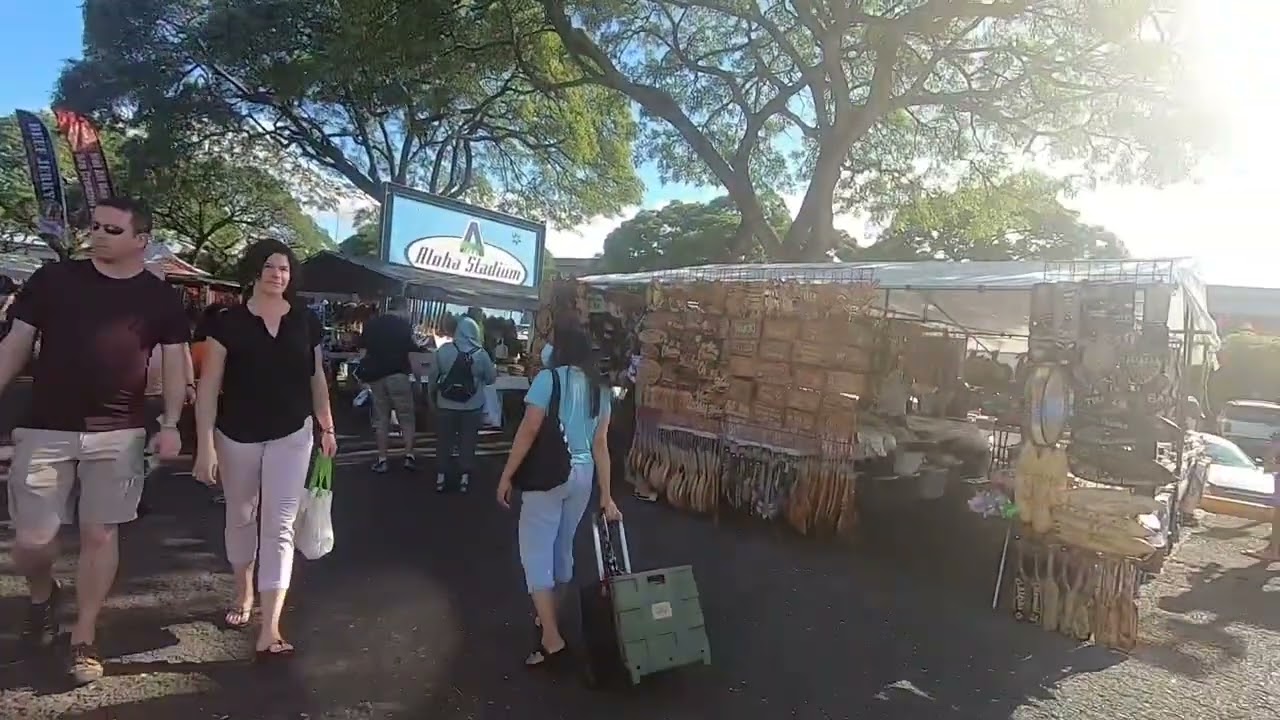 Aloha Stadium Flea Market Feb 26 / 2022 - YouTube