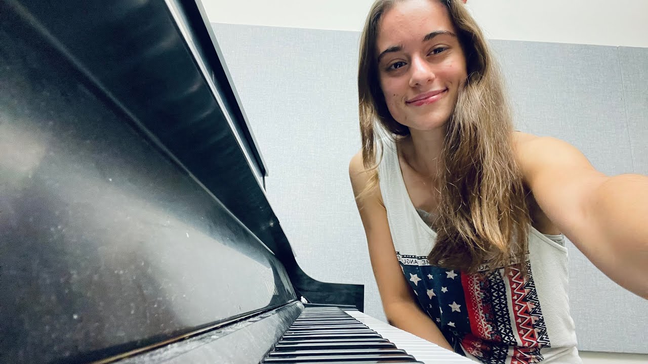 Live music with Iris Andie (in the practice room at school lol) - YouTube