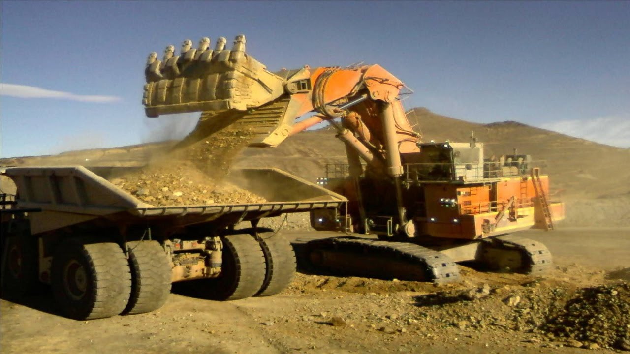 Hitachi EX 5500 and EX 5600. Top equipment in construction and top ...