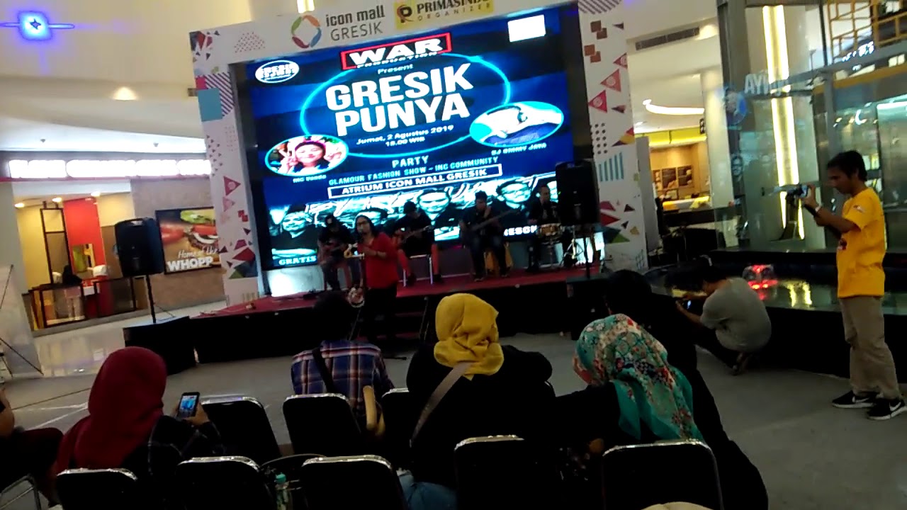 Ikon mall - YouTube