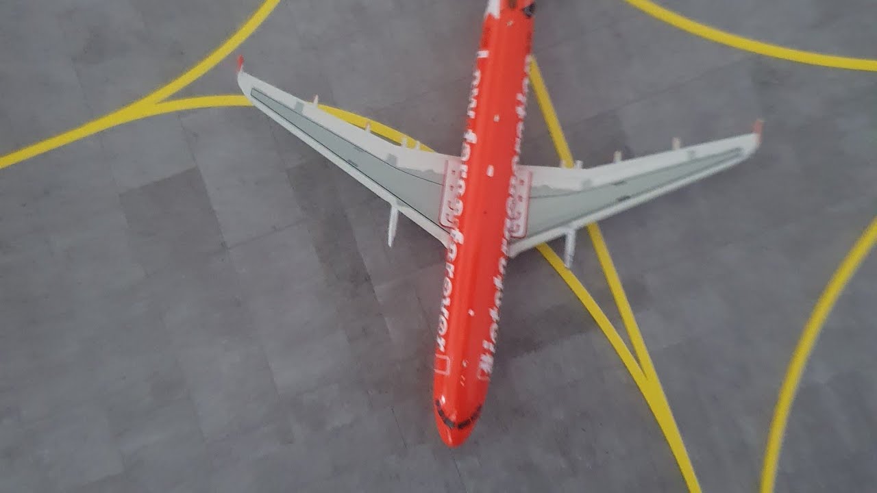 How to make a Custom Model Episode 2 Easyjet 1/400 A320 part 2 - YouTube