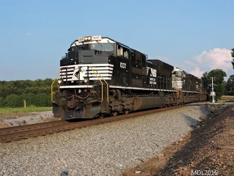 HD: NS 1037 leads NS Train 169 in Waco, GA - YouTube