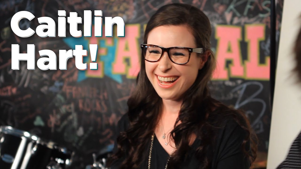 Caitlin Hart Lala Live! - YouTube