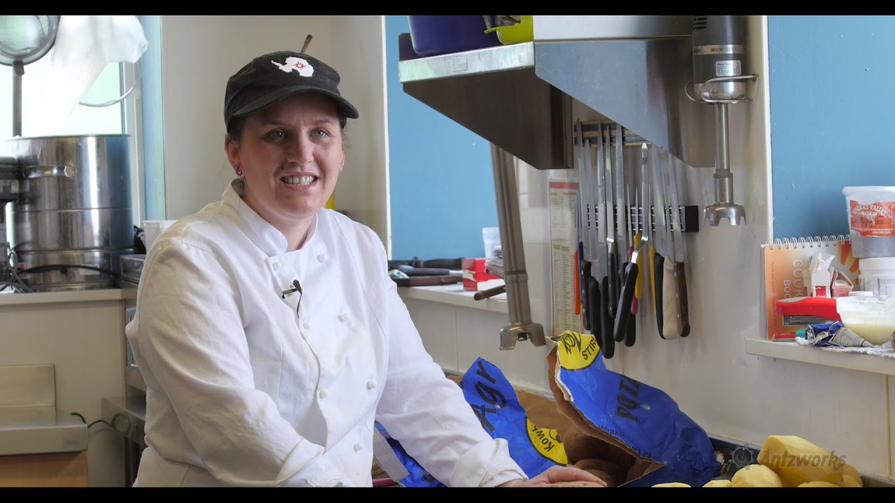 Chefs- Scott Base - YouTube