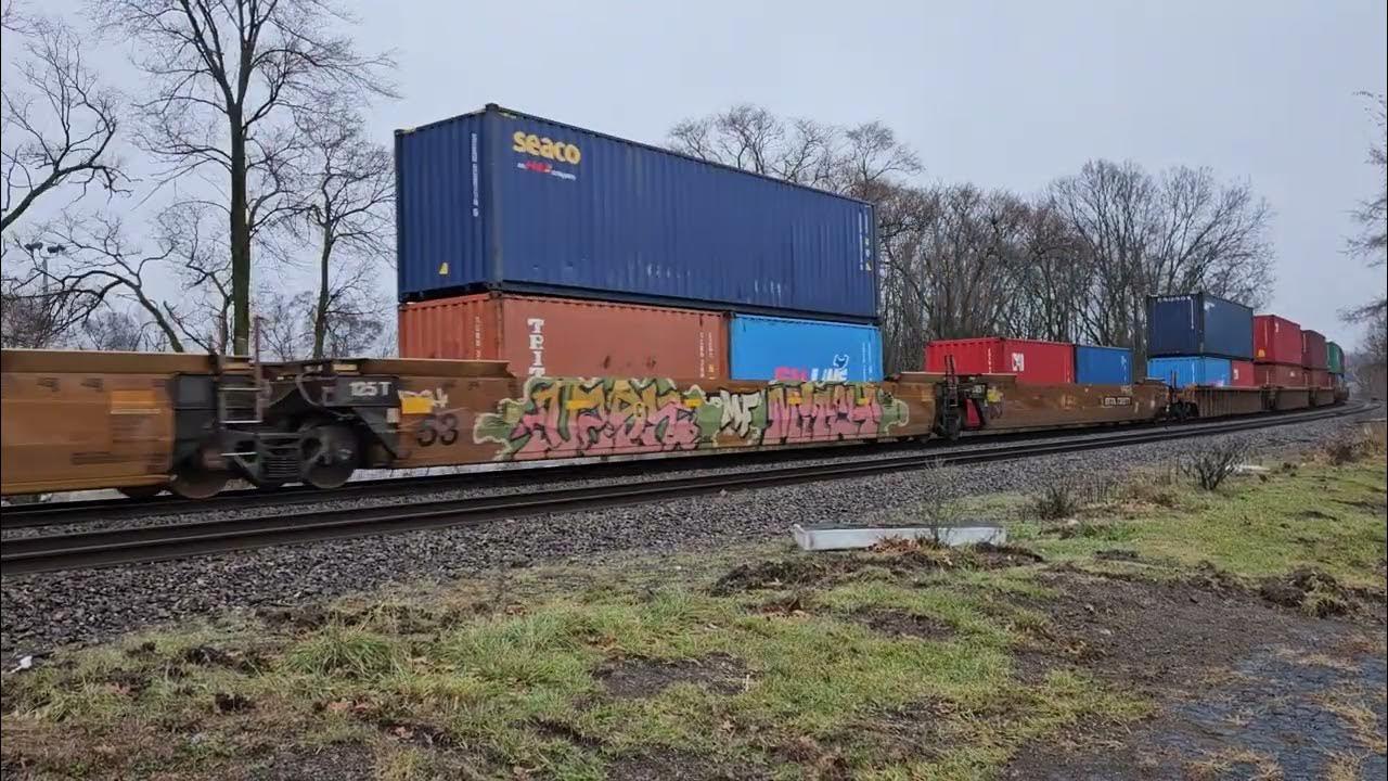 CN Z149 w/ Inspection Car - YouTube