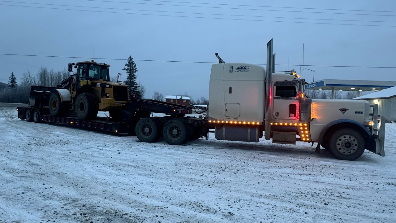First time hauling a LOWBOY - YouTube