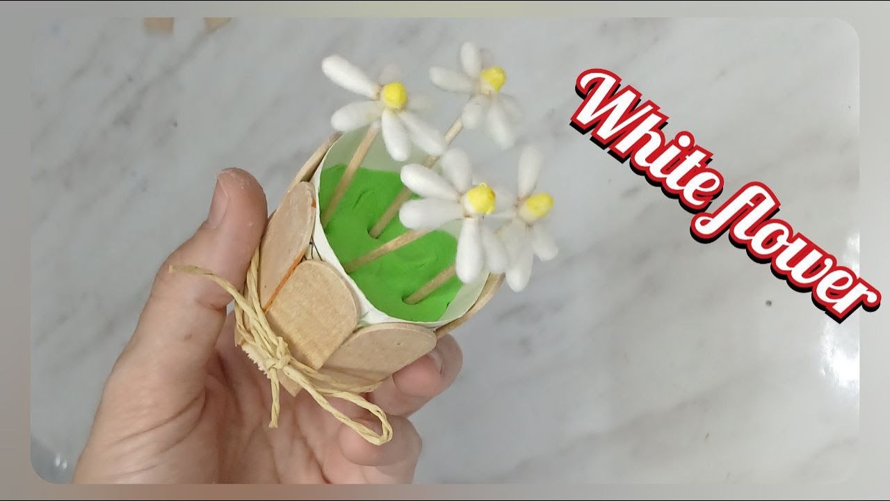 White flower |DIY | اصنع ورد وحوض زهور بطريقة سهلة وفكرة جديدة - YouTube