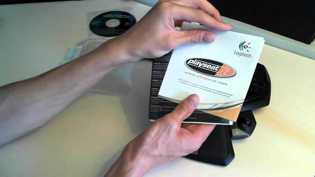 Logitec G13 Gaming KeyPad - YouTube