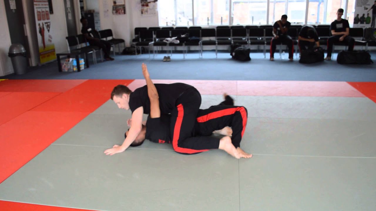 Krav Maga method for reversing the full mount position - YouTube