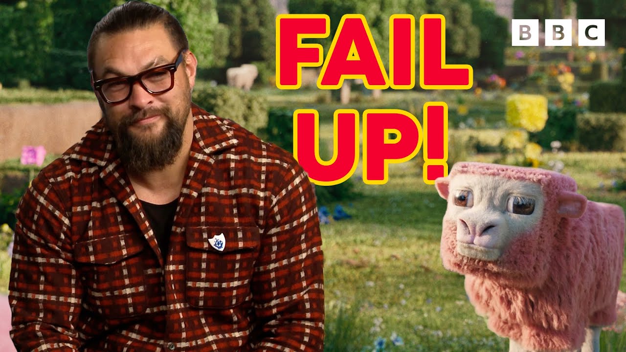 A Minecraft Movie EXCLUSIVE: Jennifer Coolidge & Jason Momoa chat to ...