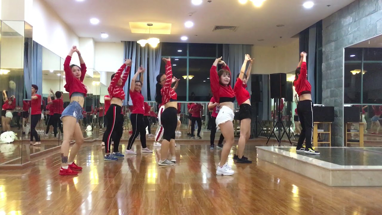 Santa baby - dance 4-12-2018 - YouTube