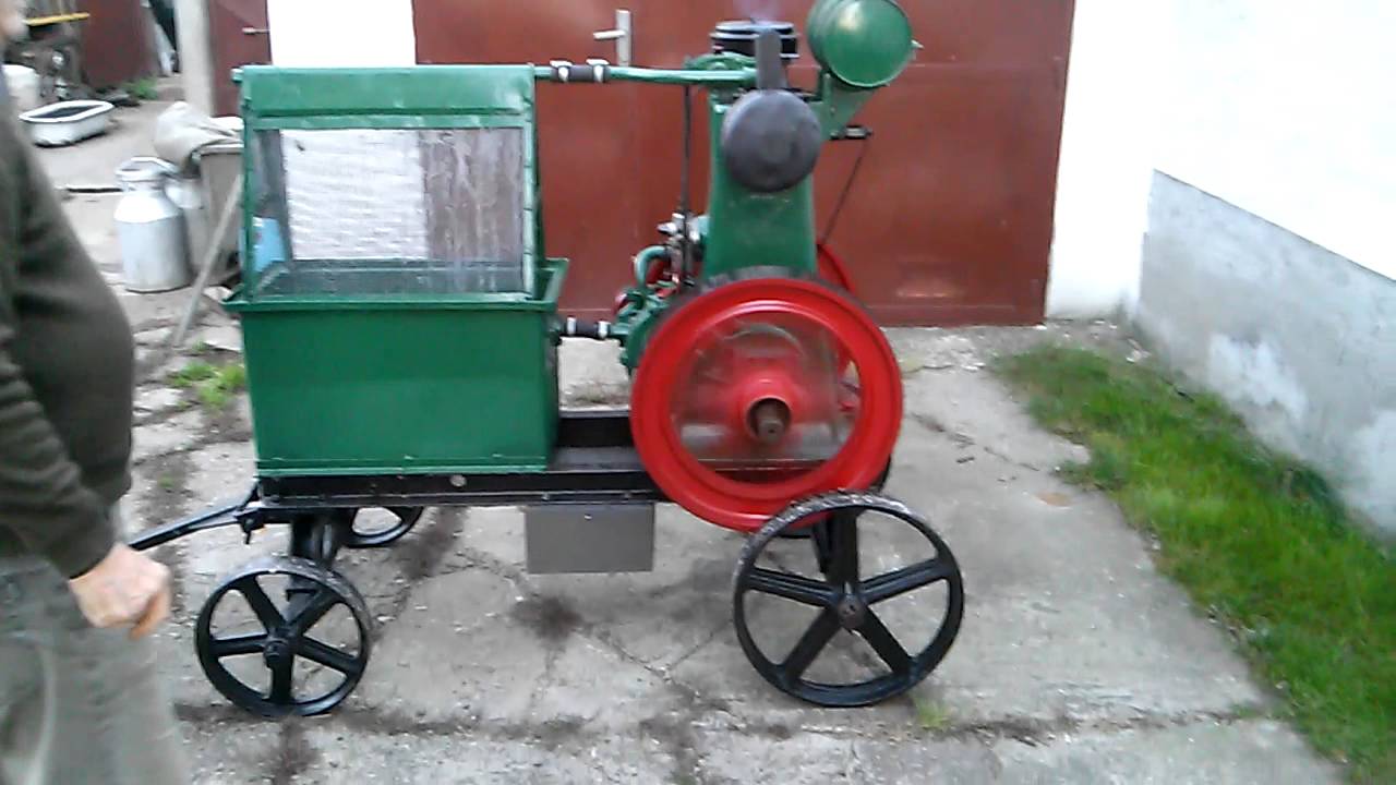 motor Slavia 8 HP - YouTube