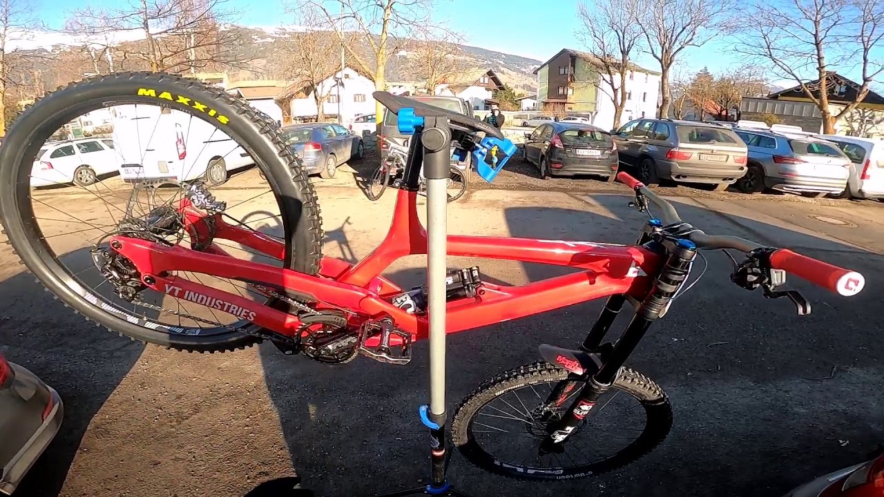 Downhill Race On Snow/Ride Hard On Snow 2020 - YouTube