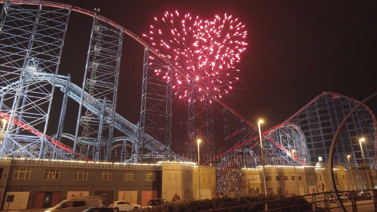 Fireworks at Blackpool Pleasure Beach - YouTube