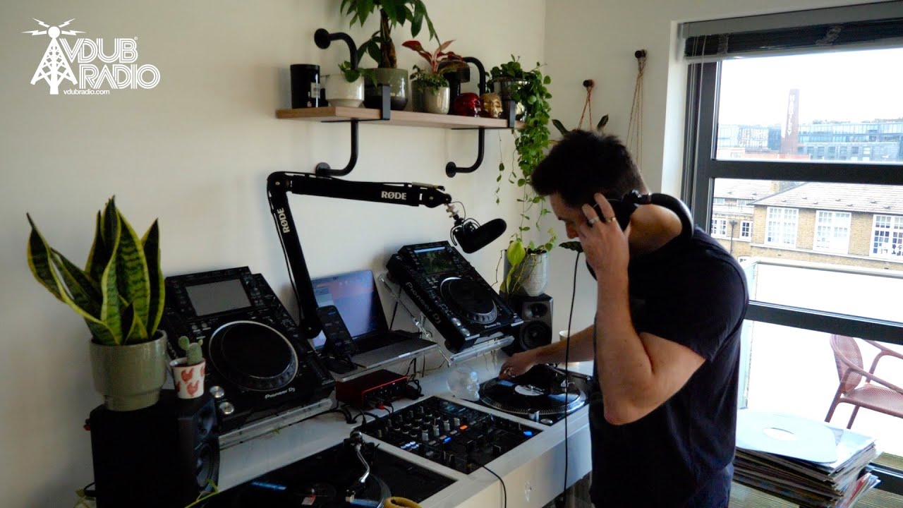 V Dub Radio Show - "Balearic Sunday Sessions" (23rd Mar 2025) - YouTube