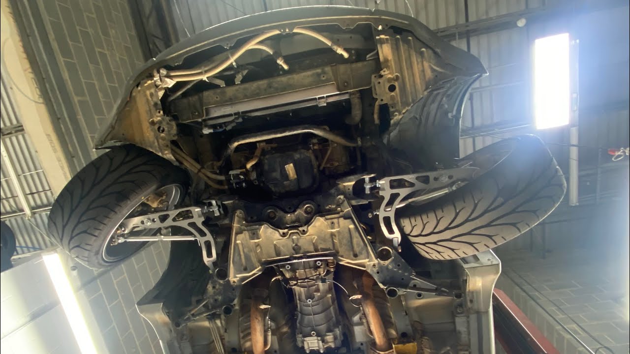 350z Gets FDF Mega Mantis! - YouTube