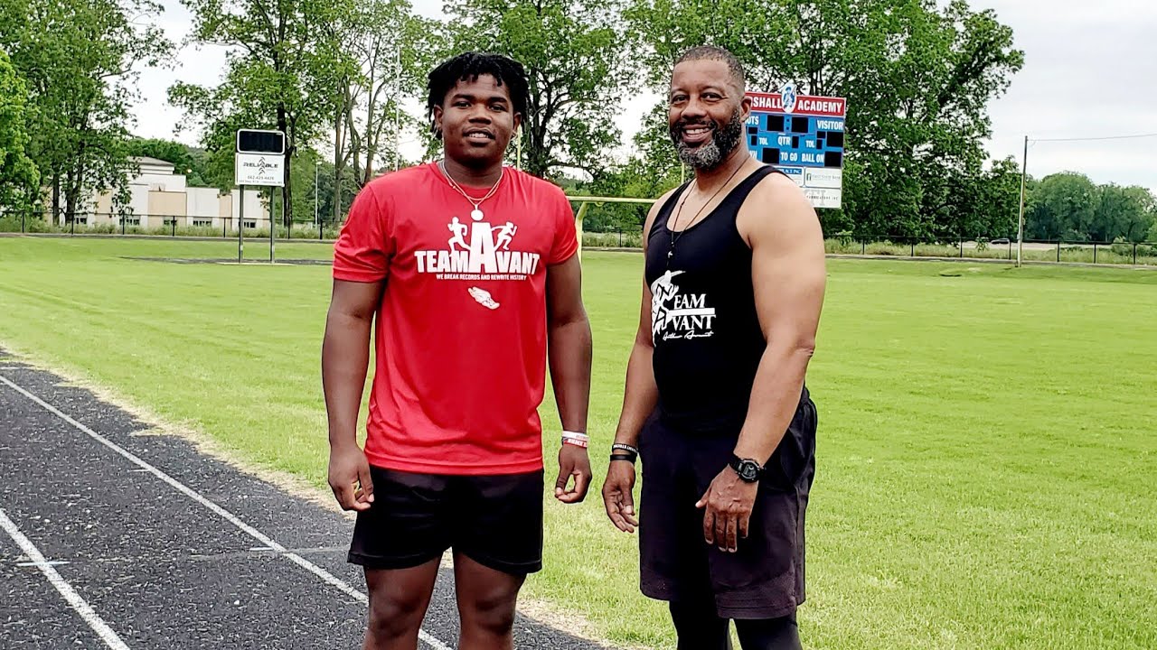 TEAMAVANT TRAINING with Jamie muse, 60 yard dash training. - YouTube