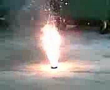 sparkler bomb - YouTube