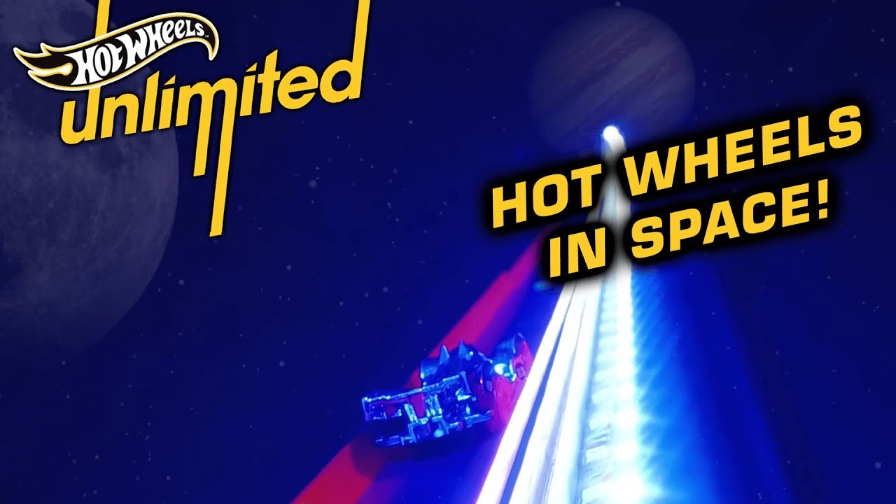 HOT WHEELS TRACK IN SPACE! | Hot Wheels Unlimited | @HotWheels - YouTube