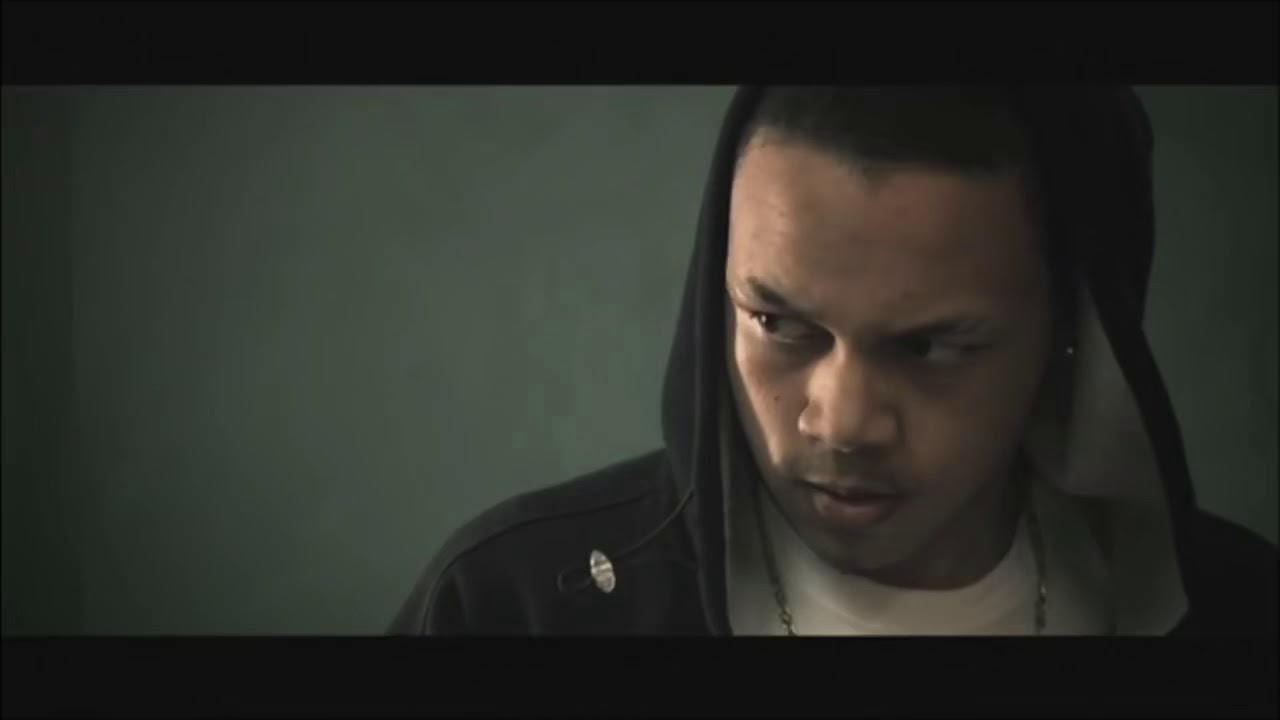 The Football Factory - Zeberdee gets shot - YouTube