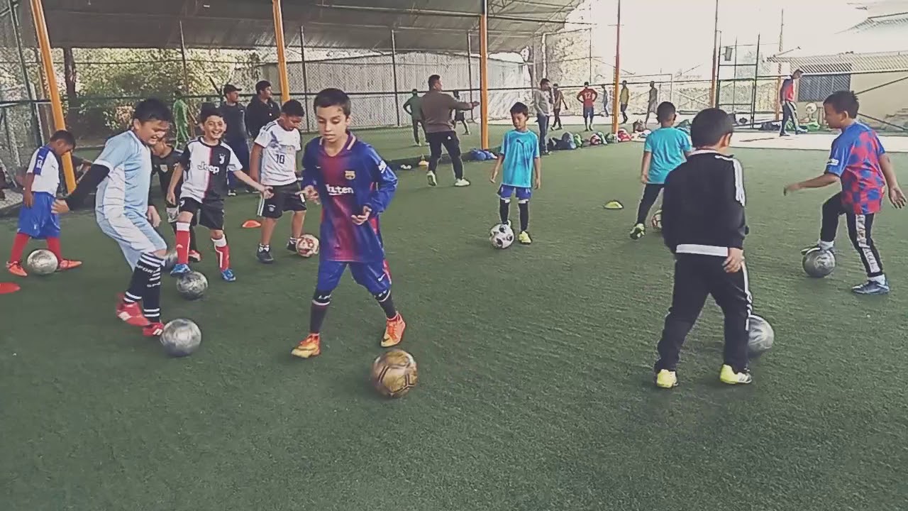 U10 football training drill at goals football academy club,Nepal - YouTube