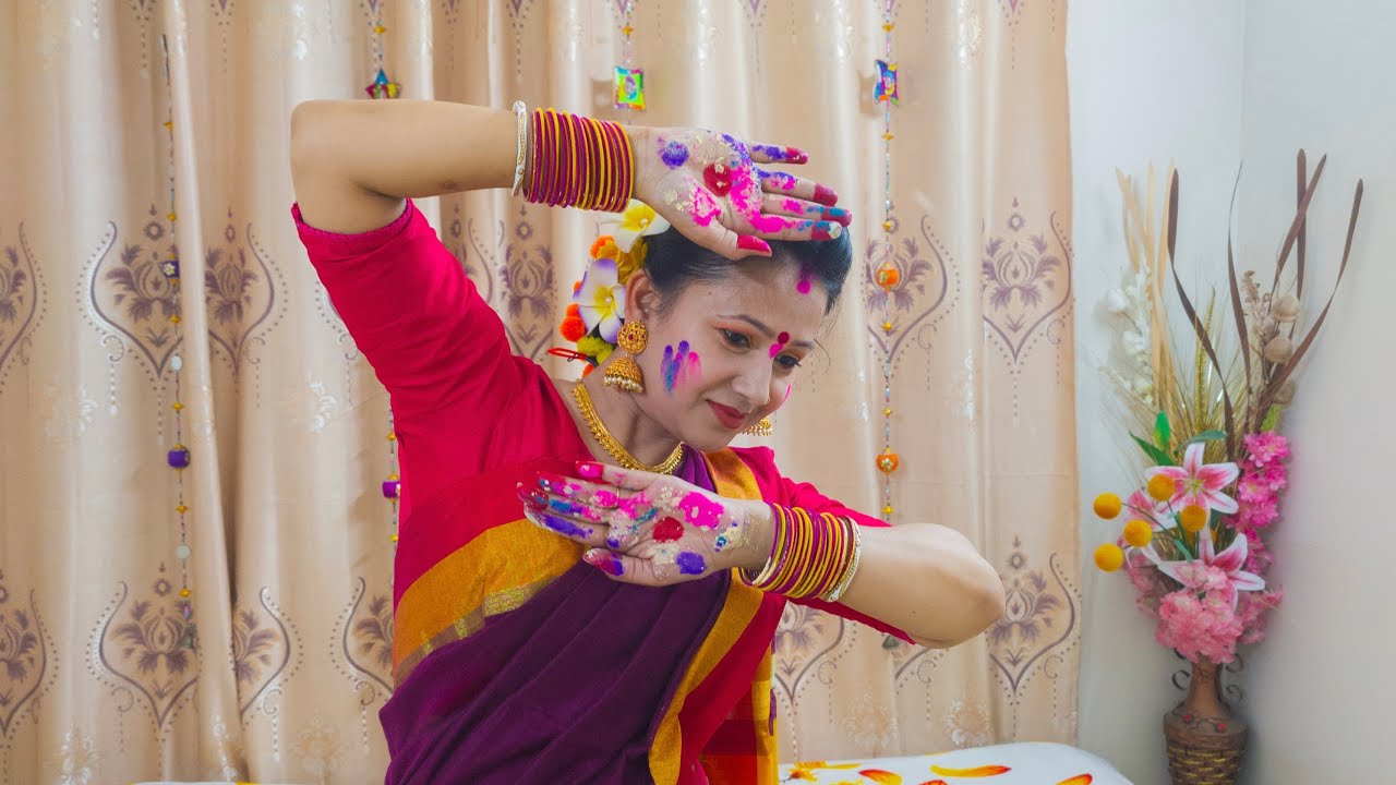 Ore Grihobasi | ওরে গৃহবাসী খোল দ্বার খোল | Bosonta Utsav Special Dance ...