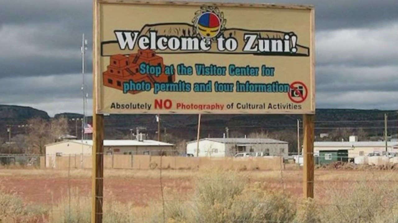 UNM works to preserve language of Zuni Pueblo - YouTube