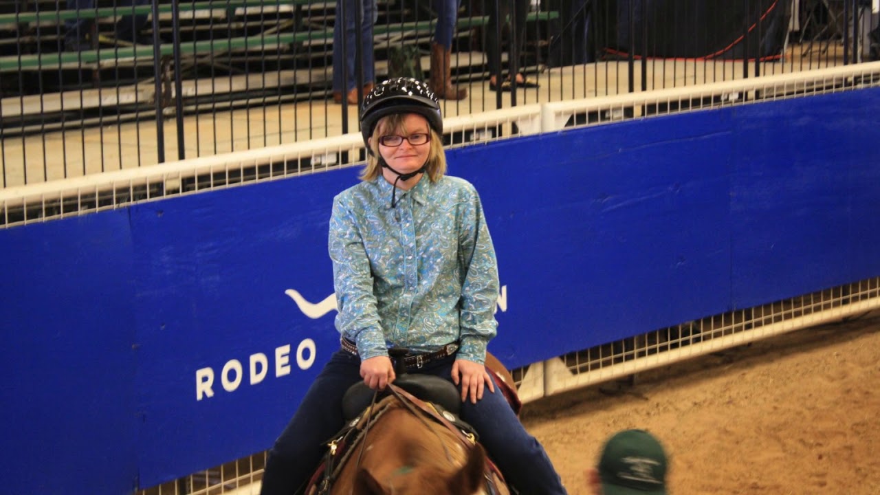 Golden Stirrup Horse Show - YouTube