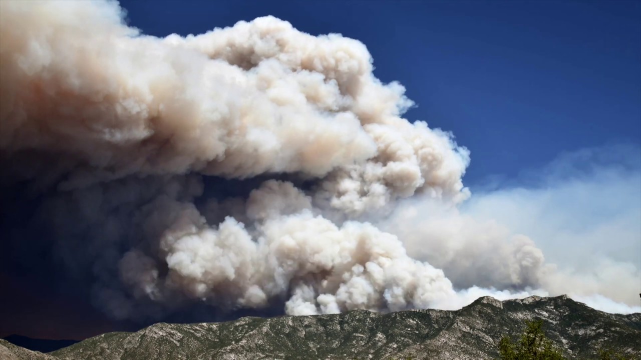 BIGHORN WILDFIRE 4K TIMELAPSE IN TUCSON, ARIZONA OVER MT. LEMMON ON ...