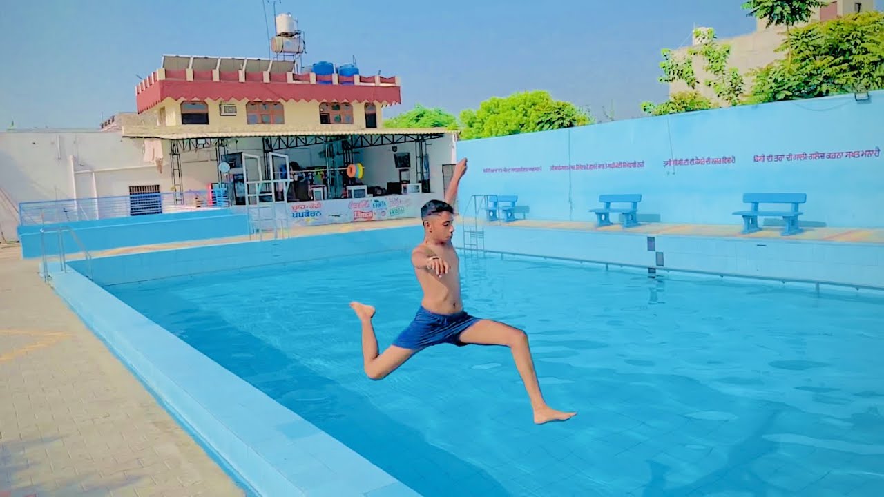 Piiyush girgya pool mai😭😂/Devanshu Vlogs - YouTube