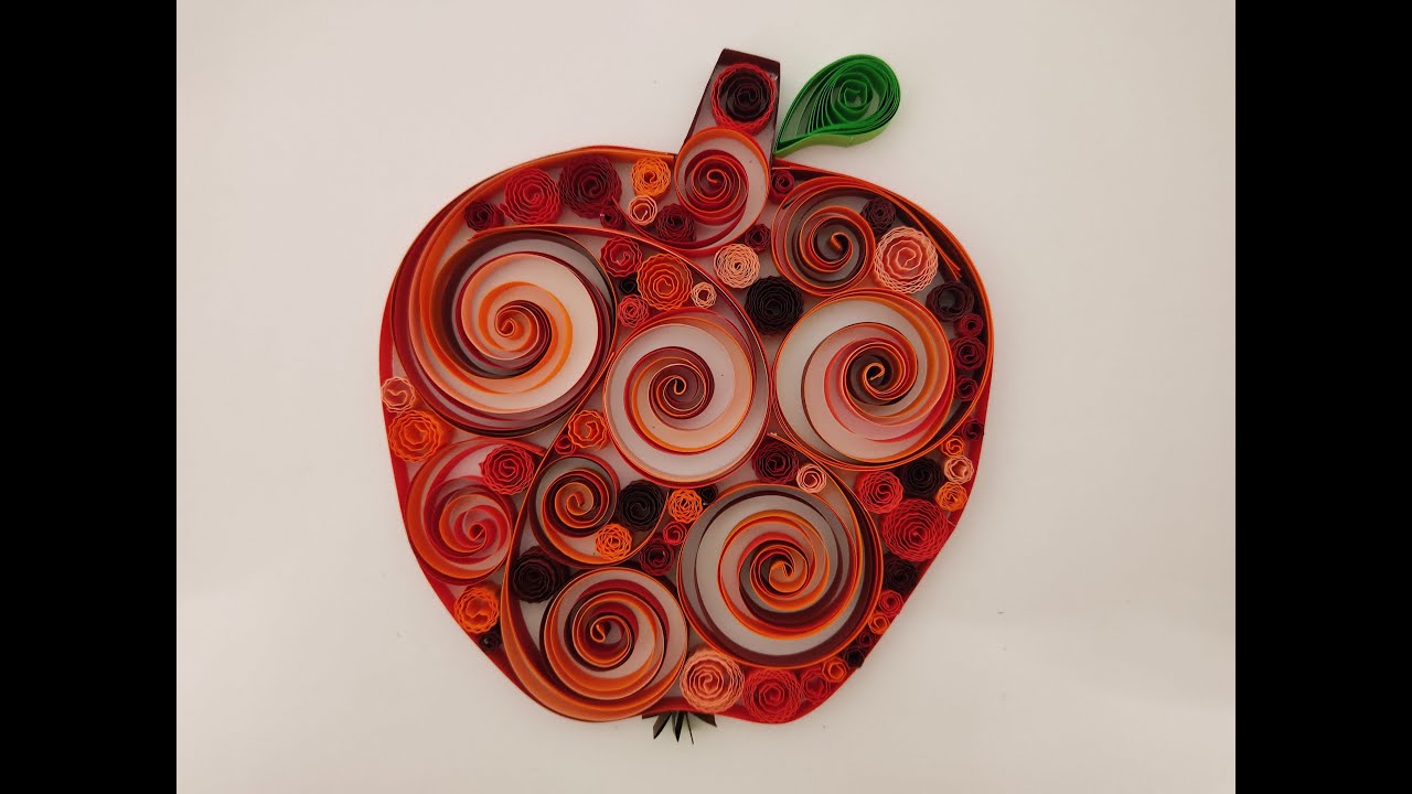 How to make an Apple using Quilling Paper - YouTube
