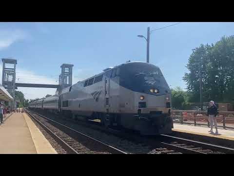INCREDIBLE K5LA!!! Amtrak P080-26 @ Quantico, VA with P42DC 189 (Ex Big Game Train) leading ...