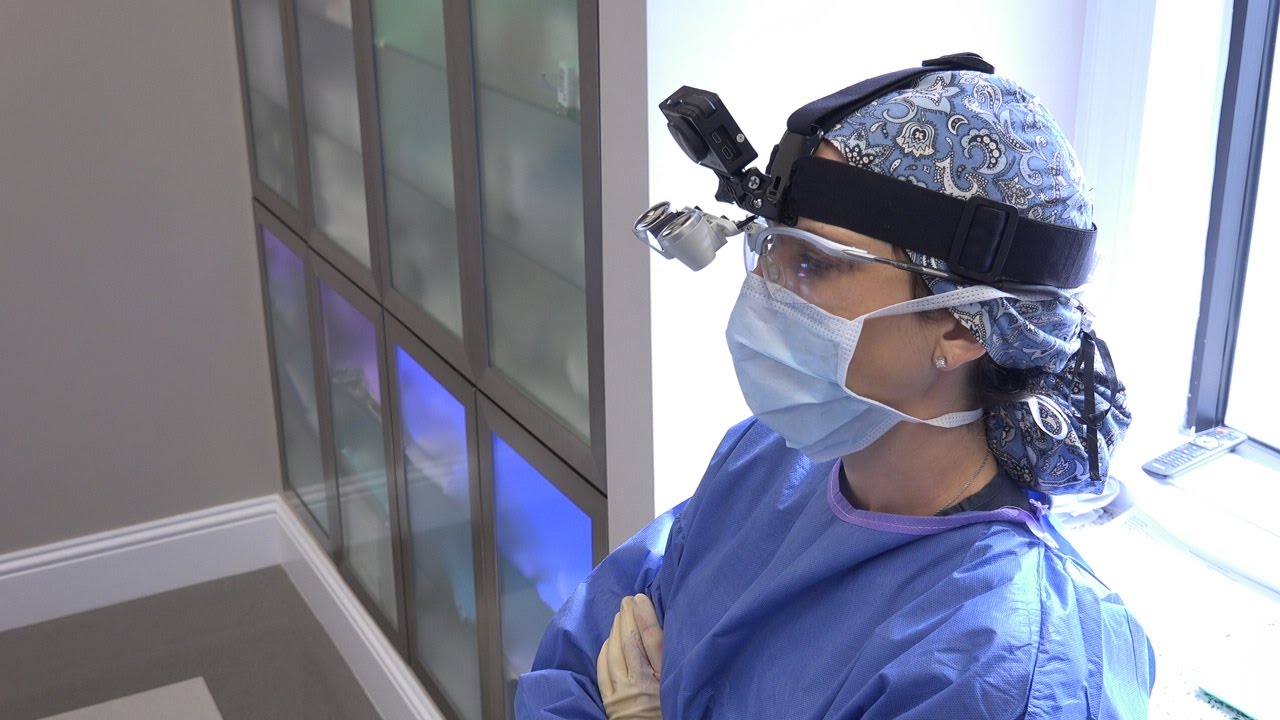 Drain Free Tummy Tuck With TissuGlu - YouTube