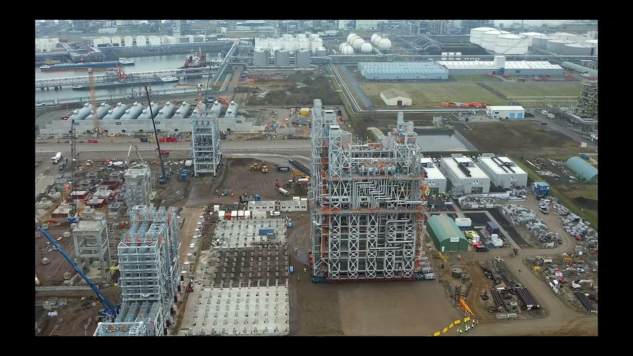 Installatie fornuis INEOS Project ONE / Installation furnace INEOS ...