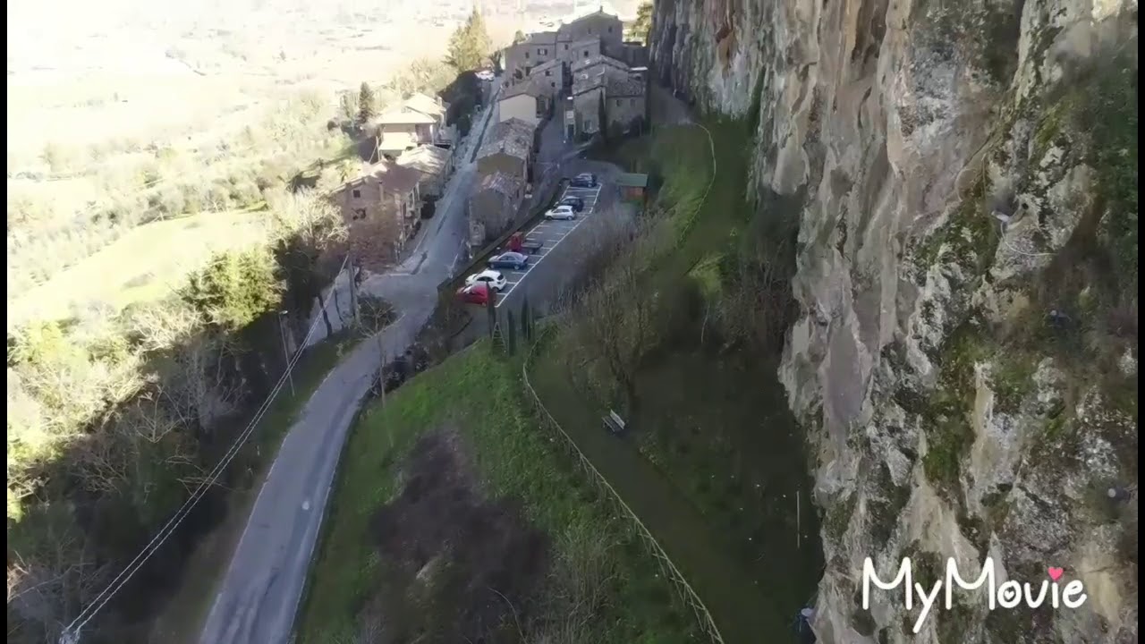 Rocca Ripesena Orvieto - il paese delle rose :Beautiful view by drone ...
