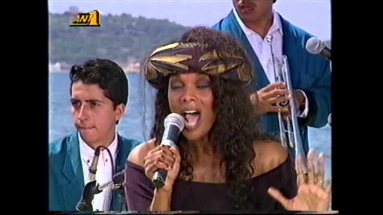 MICHELE FREEMAN live by the sea in Greece - YouTube