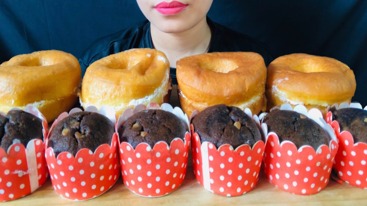 CREAMY DONOUTS MUKBANG WITH CHOCOLATE CAKE MUFFIN | ACHAL ASMR - YouTube