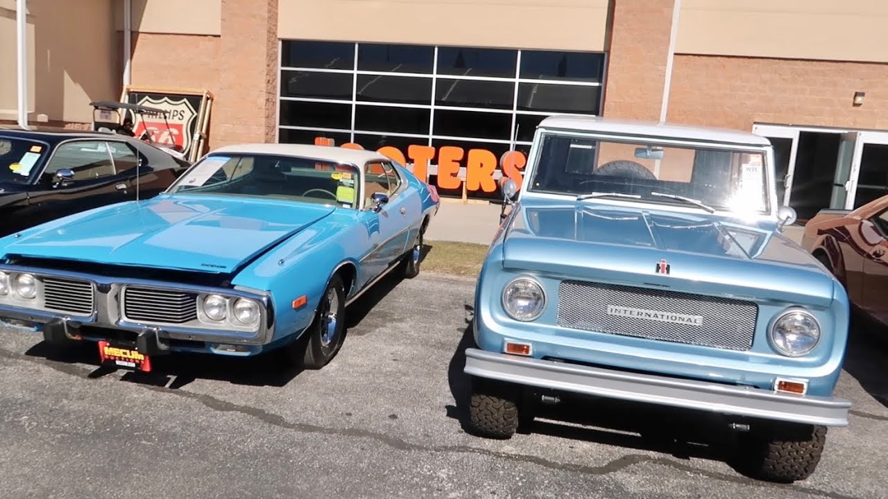 Classic Cars & Neon Sign Overload at Last Day of Mecum Auto Auction ...