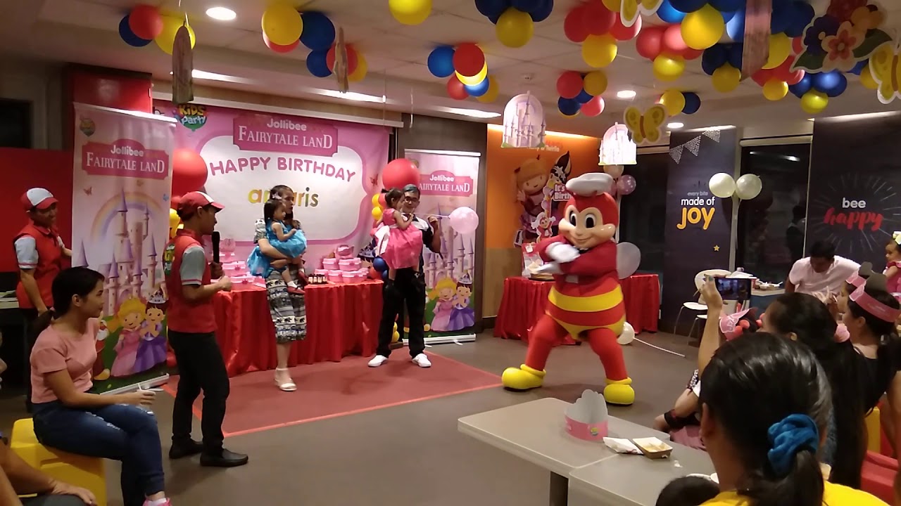 Fairytale Land Jollibee | Modern Dance by Jollibee - YouTube