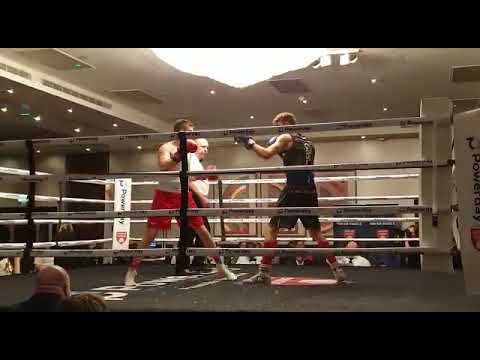 Andrei Dascalu vs Michael Hennessy Jr - YouTube