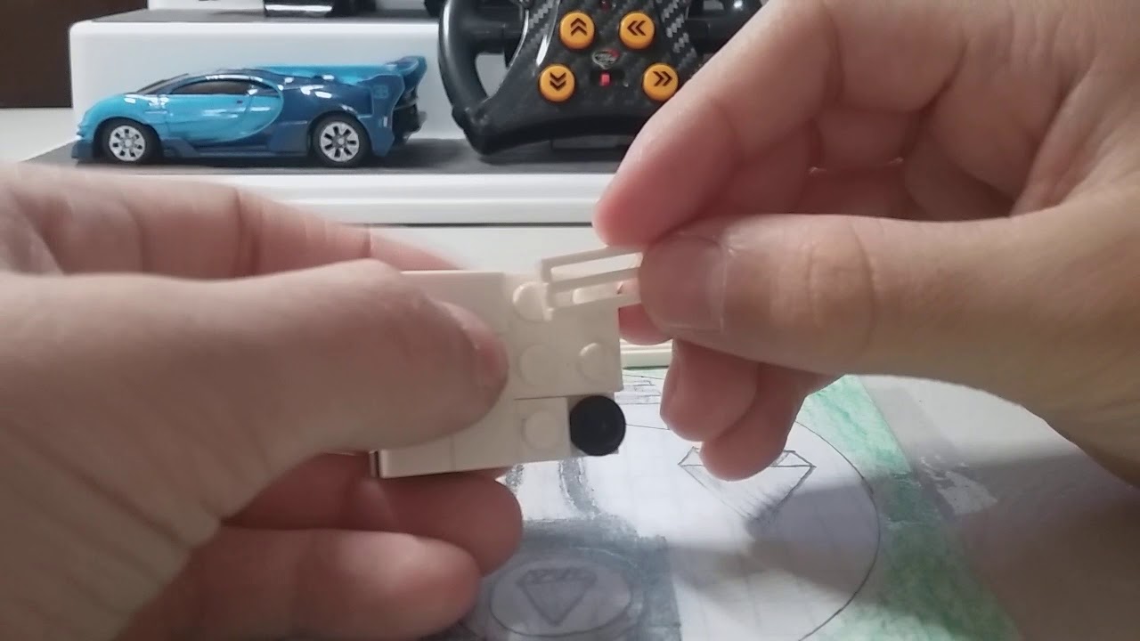 HOW TO BUILD A MINI LEGO XBOX ONE S! - YouTube