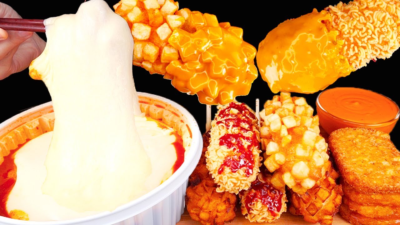 ASMR SPICY TTEOKBOKKI MOZZARELLA CHEESE CORN DOGS HASH BROWNS MUKBANG ...