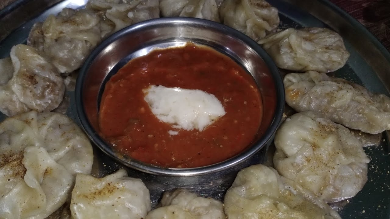 Soya momos / veg momo recipe ||easy soya and veg momo recipe || yuthika ...